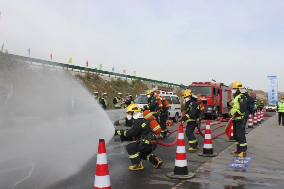 G341线白银至中川段一级公路突发事件应急预案演练举行